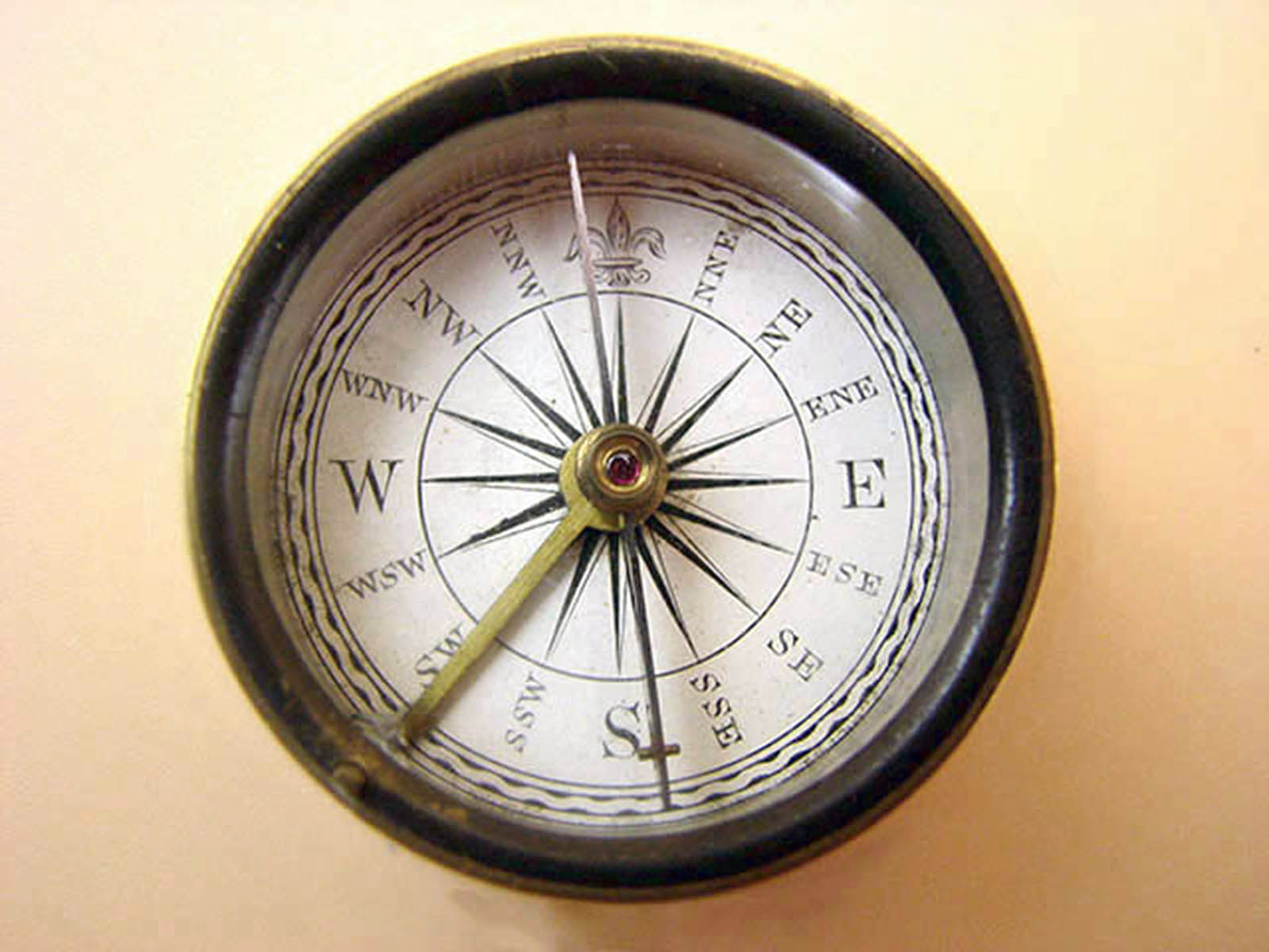 Scientific Collectables for early Victorian brass cased pocket compass ...