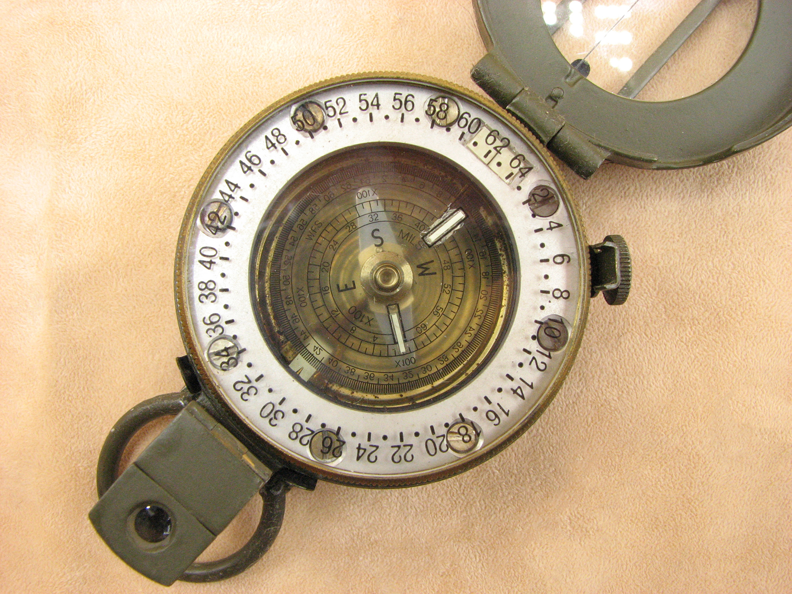 Scientific Collectables for British Army Stanley G150 precison compasses