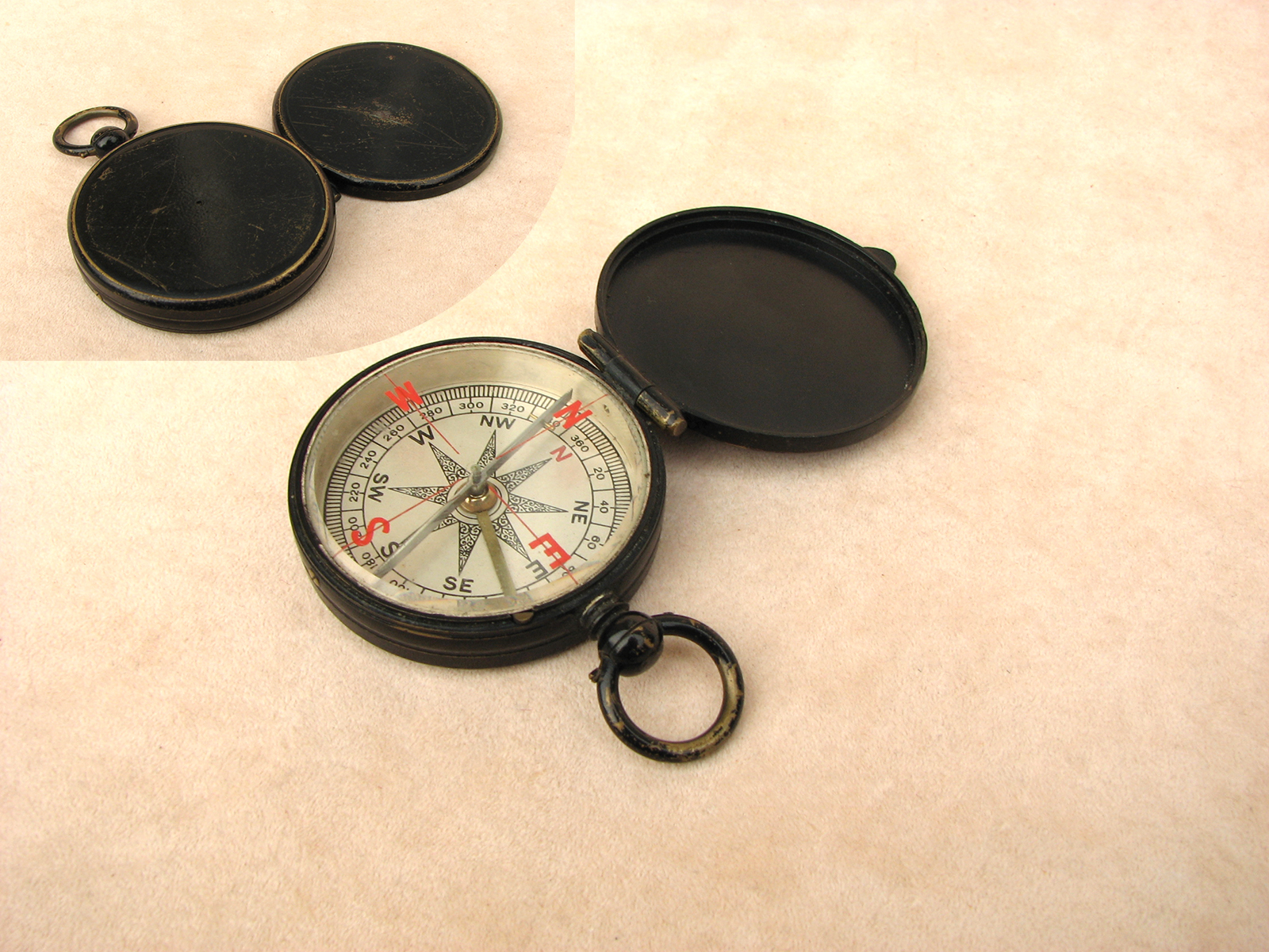 Scientific Collectables for Edwardian hunter cased pocket compasses