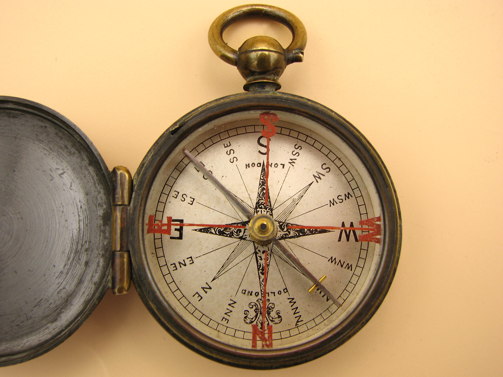 Scientific Collectables for Antique Dollond hunter cased pocket compasses